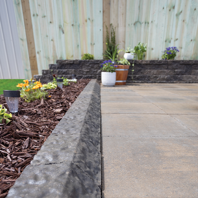 MM Concrete Curb MM Concrete Curb