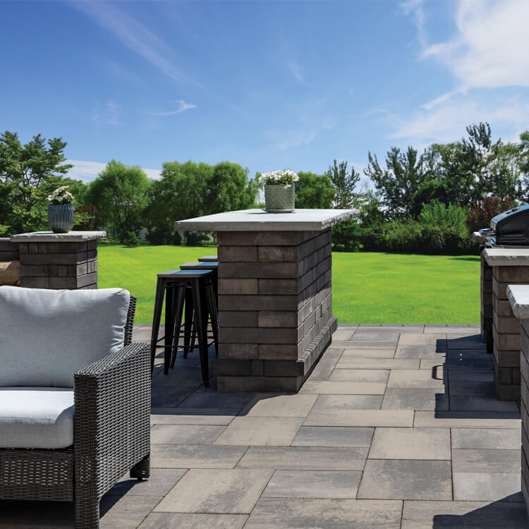 MM Concrete | Accolade Table