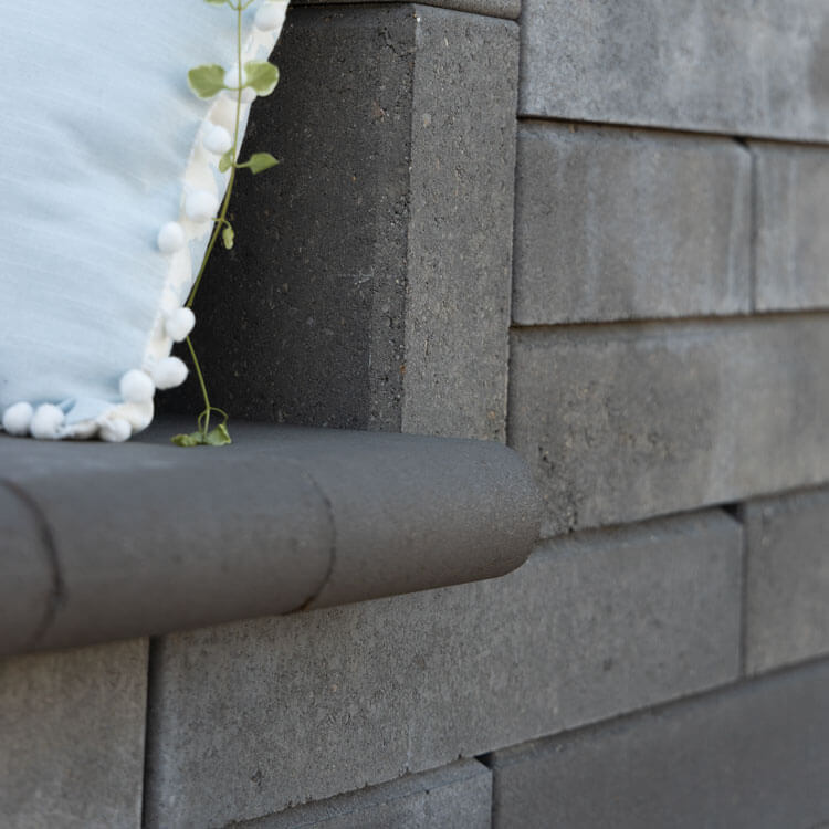 MM Concrete | Bullnose Cap